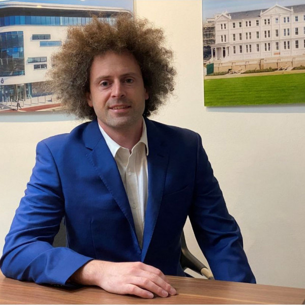 About Us | Rok Group